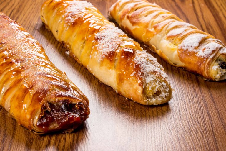 Catarinas Recheadas | Encomenda Salgadinhos Mooca | Padaria Santa Branca